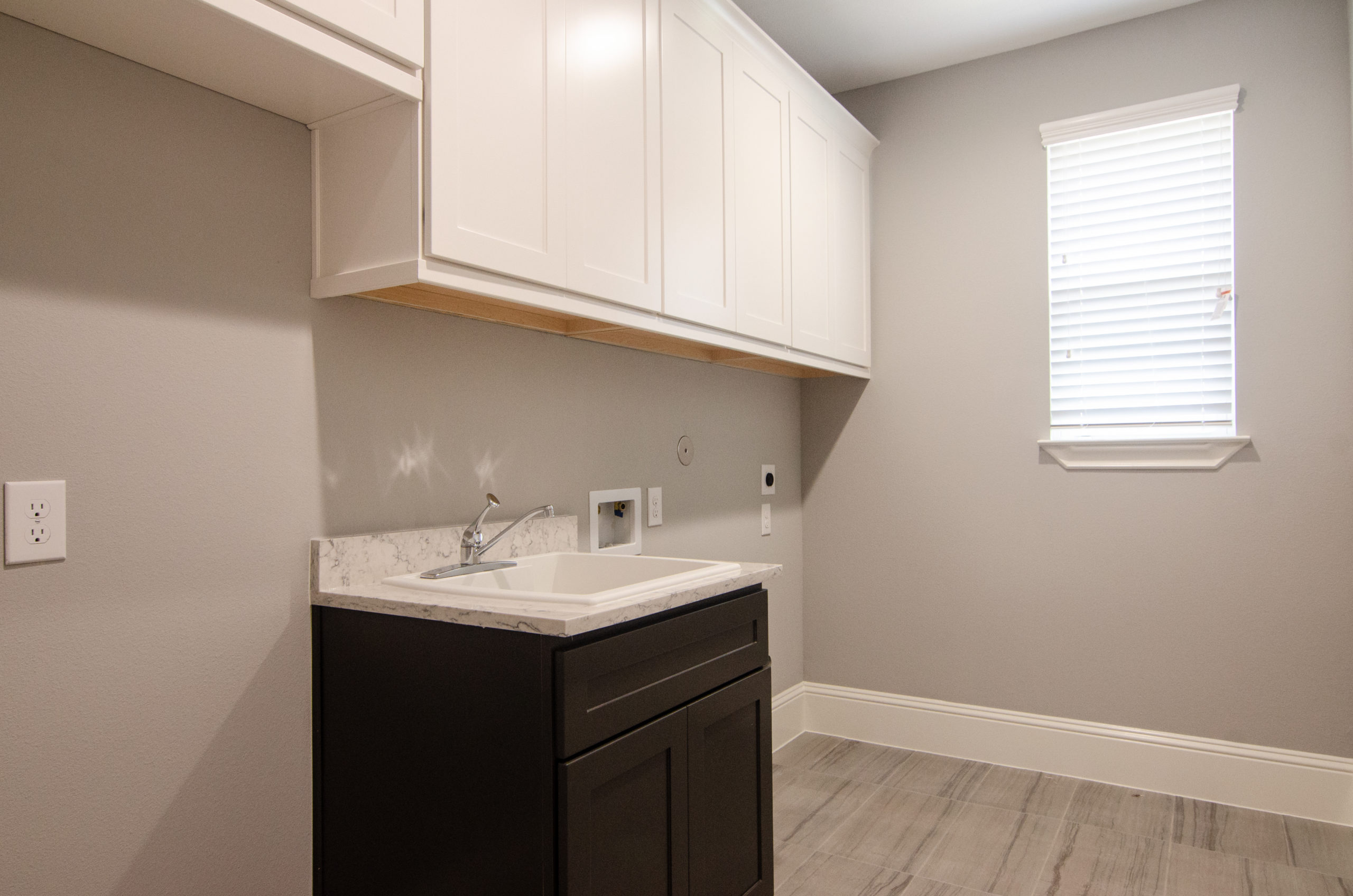 Laundry/Mud Room - Monogram Homes